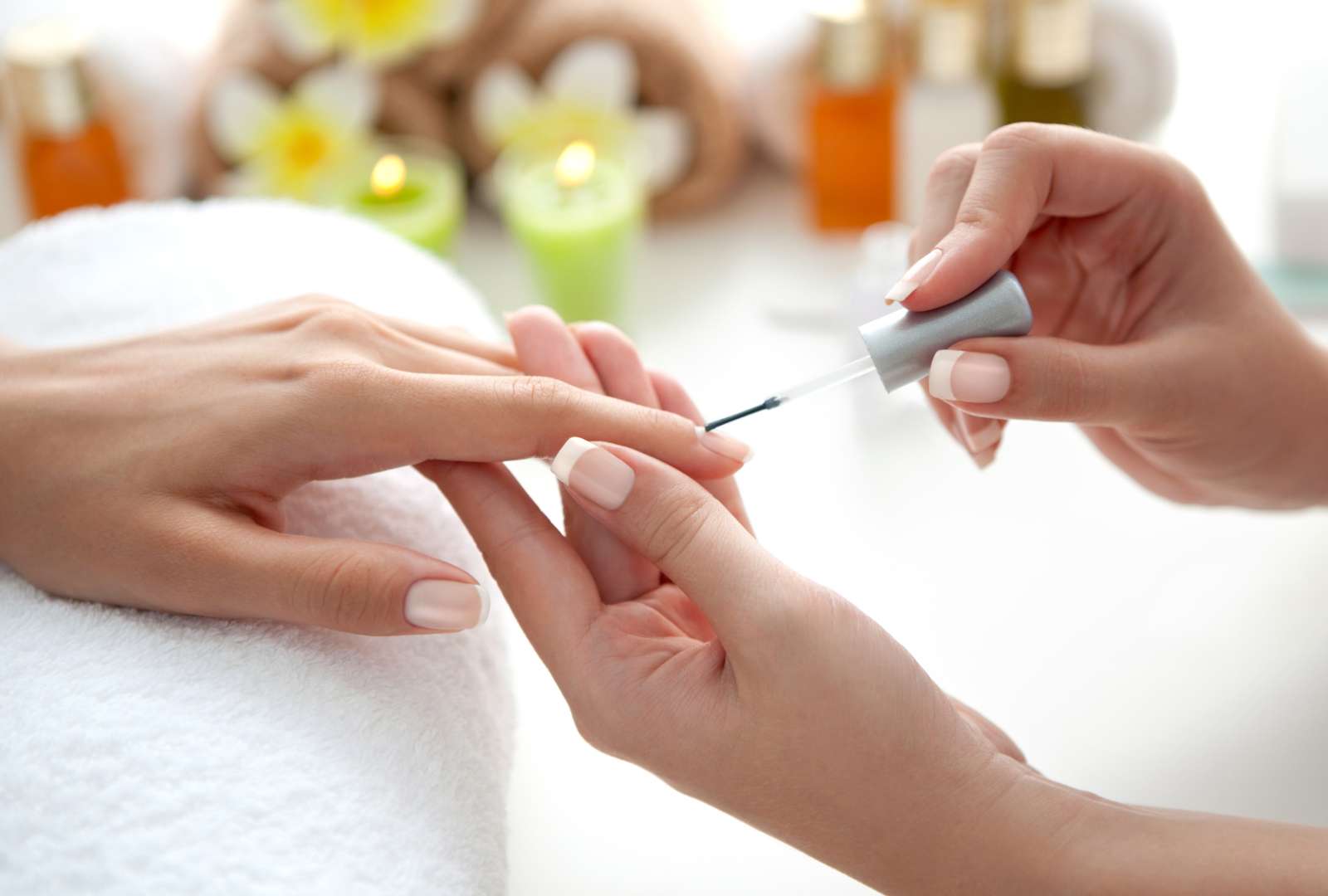 Manicura mal hecha: errores más comunes.